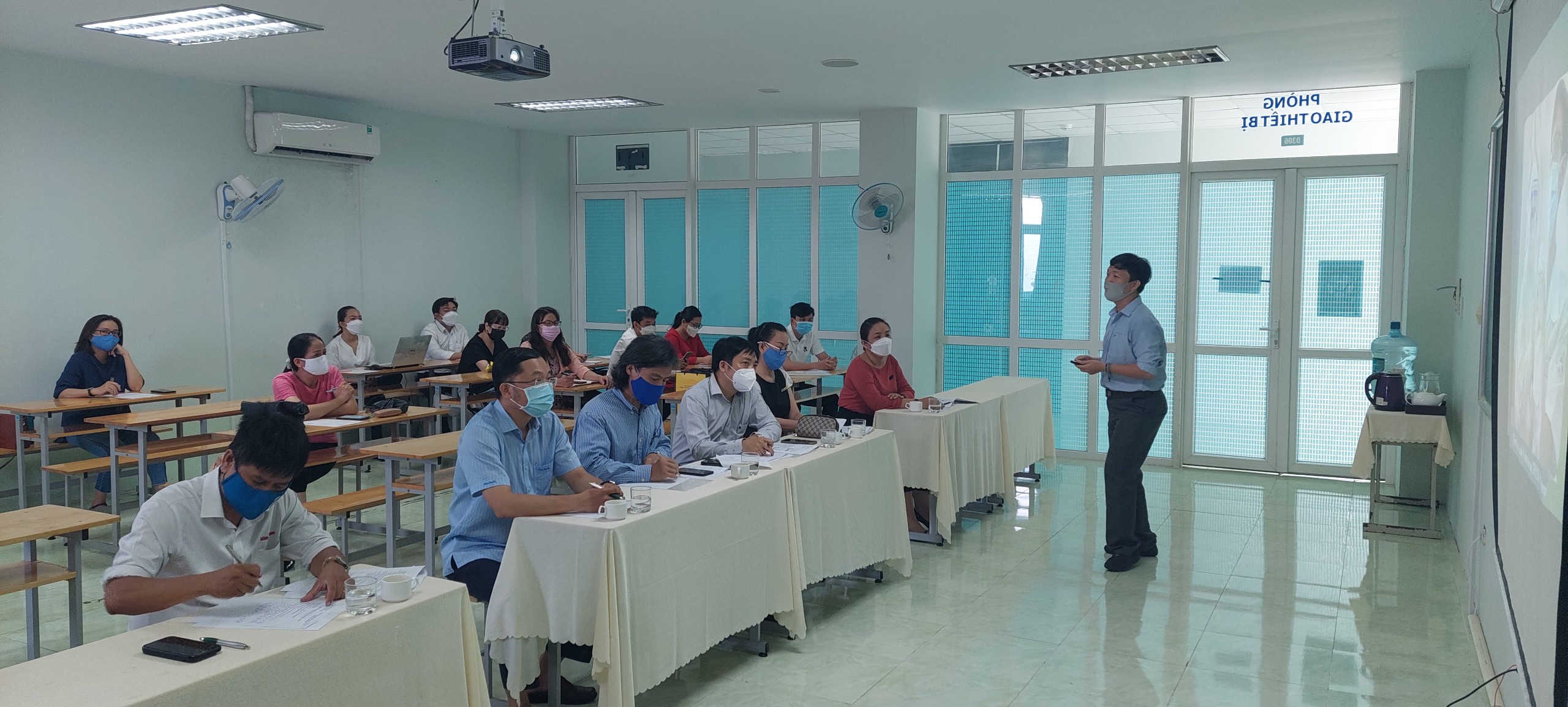 VOV College tổ chức kiến giảng năm học 2021 - 2022 | vov.edu.vn