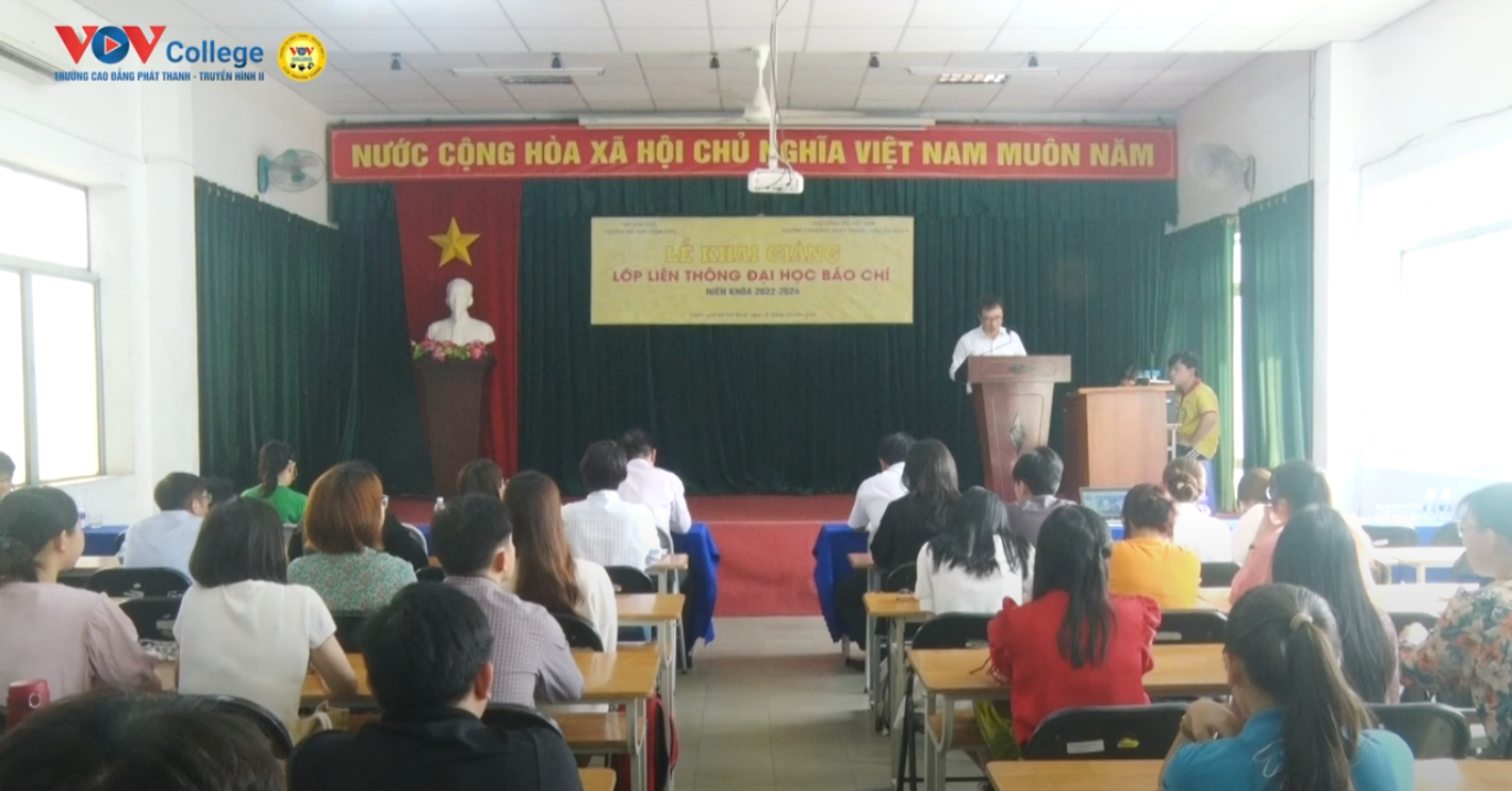 VOV College tổ chức khai giảng lớp liên thông đại học khóa 2022 | vov ...